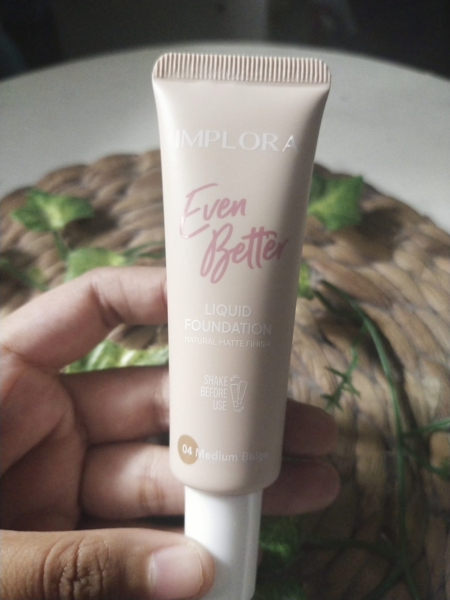 Review Implora Even Better Liquid Foundation. Tampil Cantik Dengan Make ...